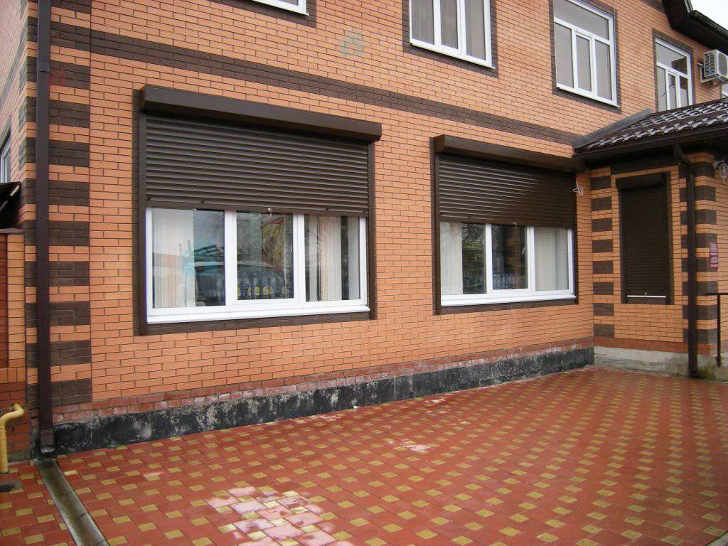 Rolete geamuri pentru casa privata la comanda de la compania GARANT ...