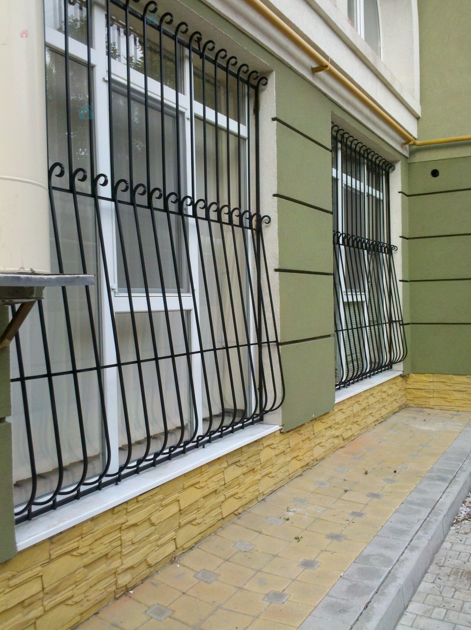 Grilaj din metal de la compania METAL-EXIM S.R.L. în Chișinău și în Moldova